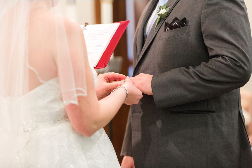 Cranbury Inn NJ Wedding Photos | Cranbury NJ Photographer