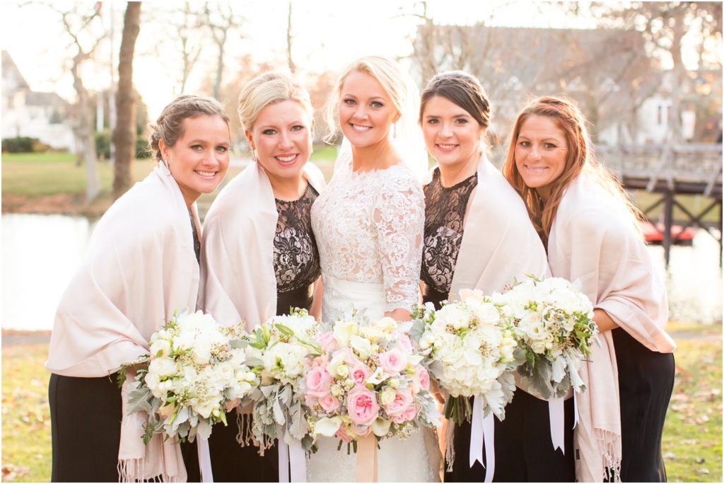 Tips for Planning a December Wedding | Tips for Brides