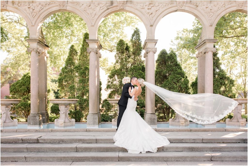 Grand Marquis Wedding Photos | Erin and Tim