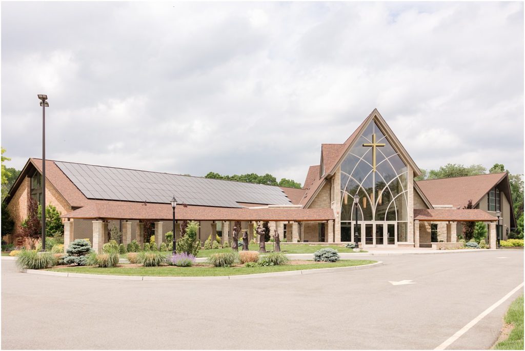 Summer Wedding at Indian Trail Club in New Jersey